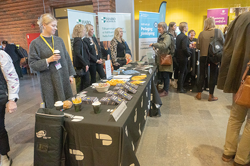 Deltagarrekord på konferensen Teori och praktik i samverkan 2023 ...